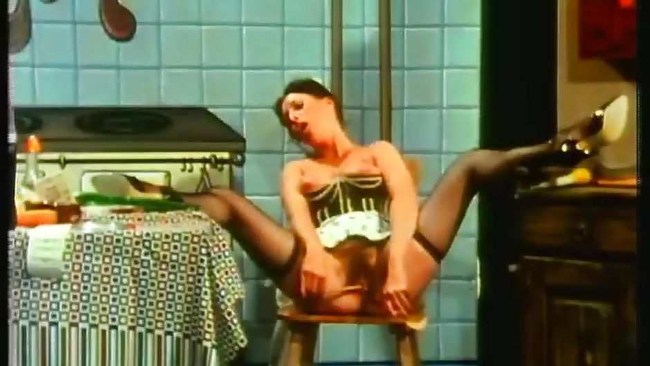 Cook Goes Crazy And Fucks Herself Hd From Herzog Videos
